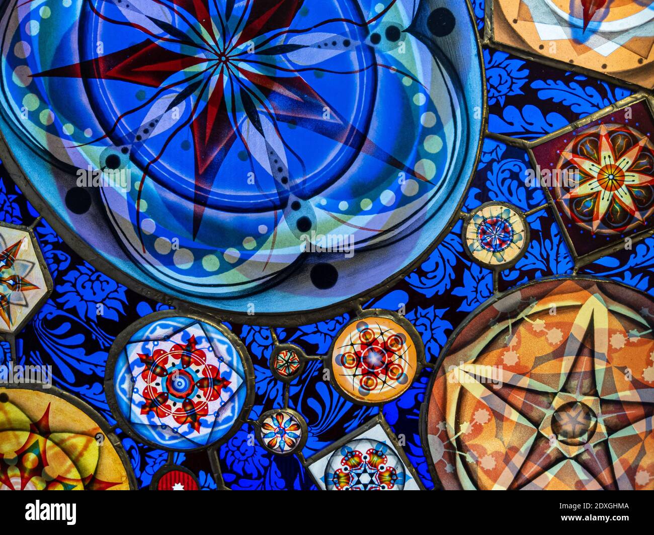 Abstract art stained glass hi-res stock photography and images - Alamy
