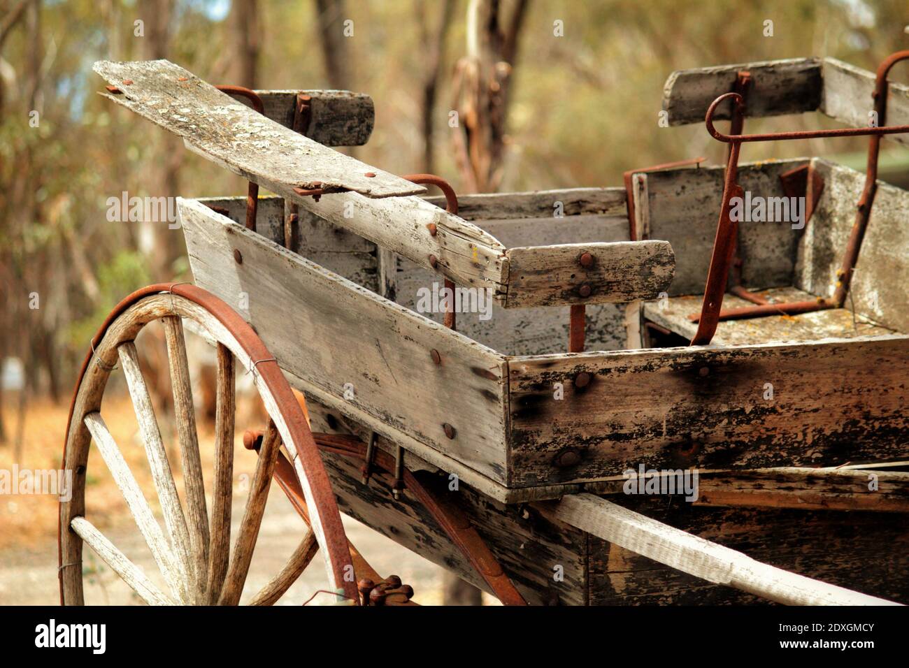 Land cart hi-res stock photography and images - Alamy