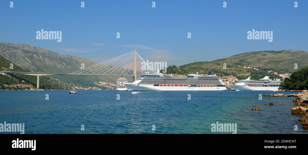 Three Cruise ships moored in Gruz Harbor close to the Tudjman Bridge ...