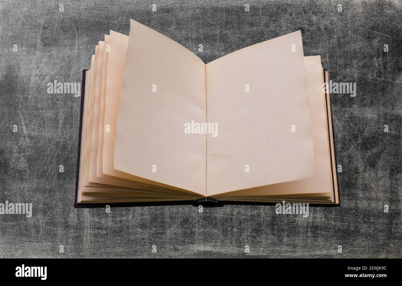 The image visual effect hi-res stock photography and images - Alamy