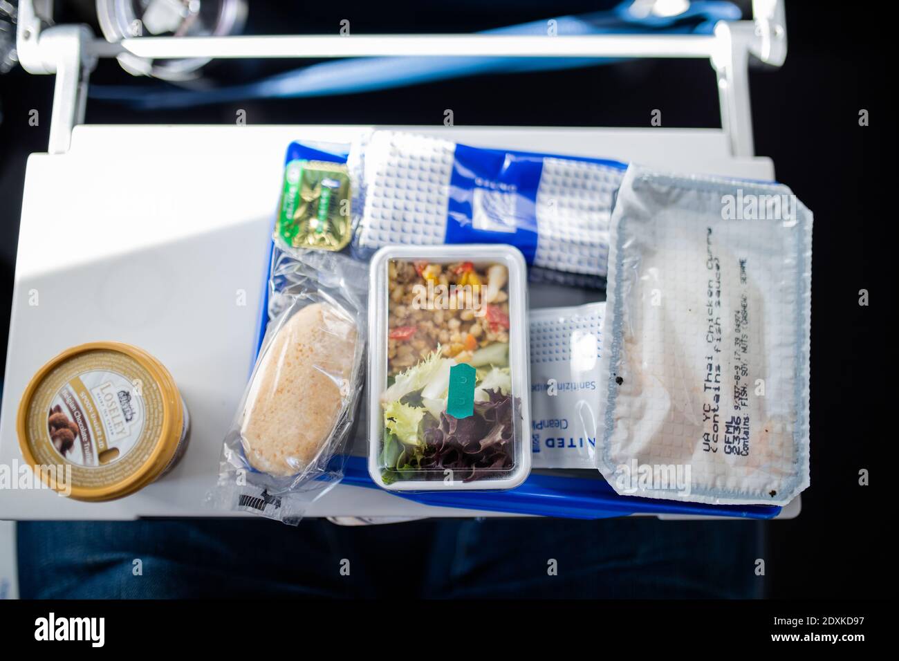 Airplane meal aerial hi-res stock photography and images - Alamy