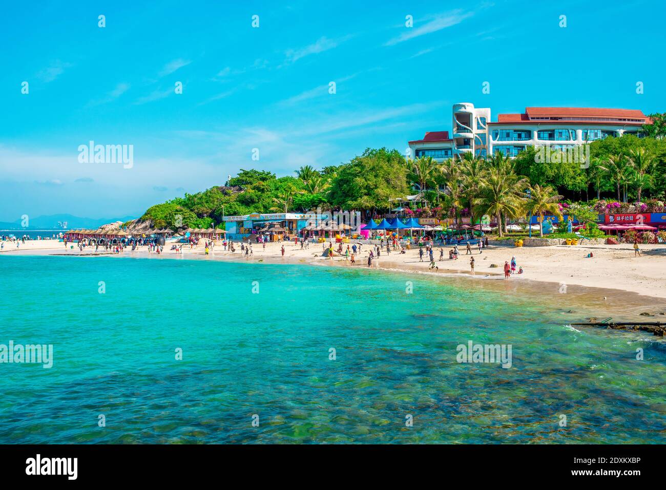 Hainan island beach hi-res stock photography and images - Alamy