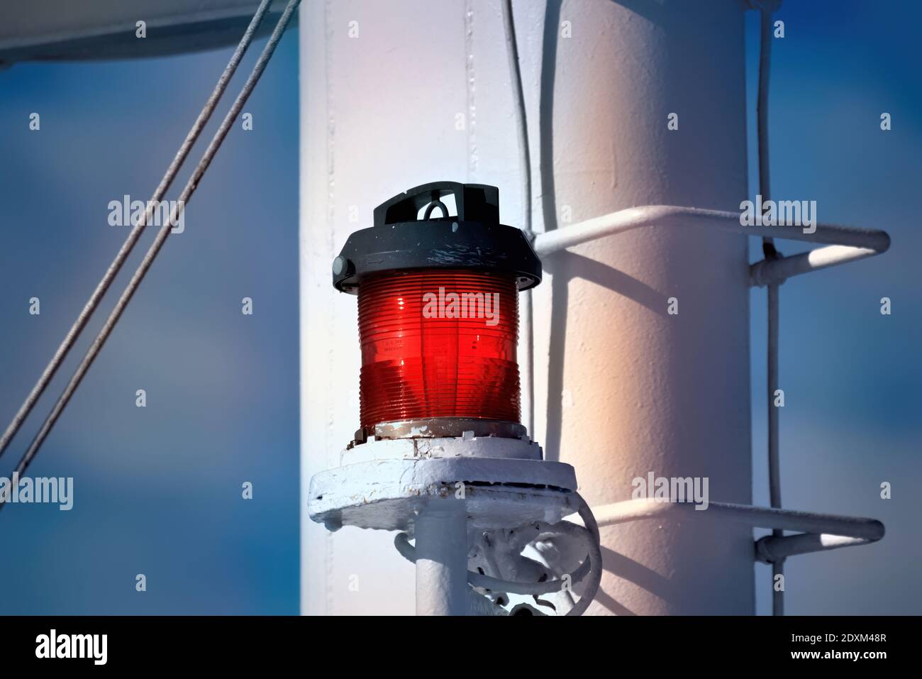 Ships communication equipment hi-res stock photography and images - Alamy