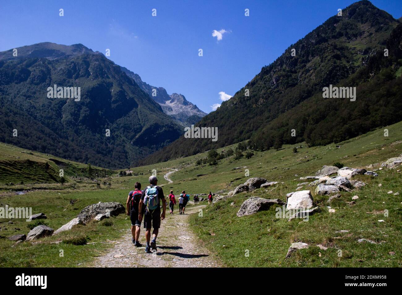 llustration of daily life in FRANCE. Illustration de vie quotidienne en ...
