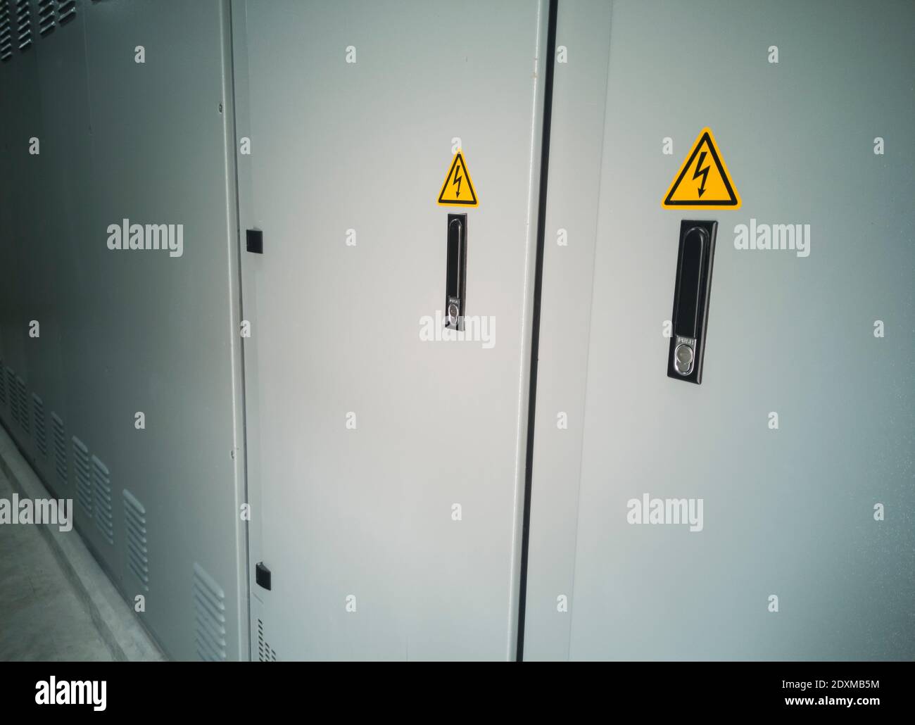 Symbol factory hi-res stock photography and images - Alamy