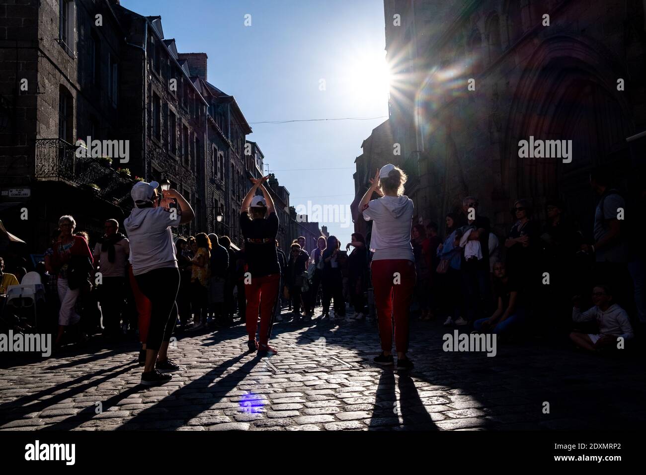 Illustration of daily life in France. Illustration de vie quotidienne ...
