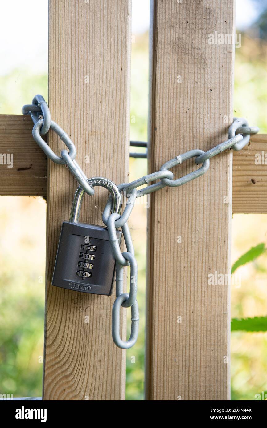 Crime prevention gates hi-res stock photography and images - Alamy
