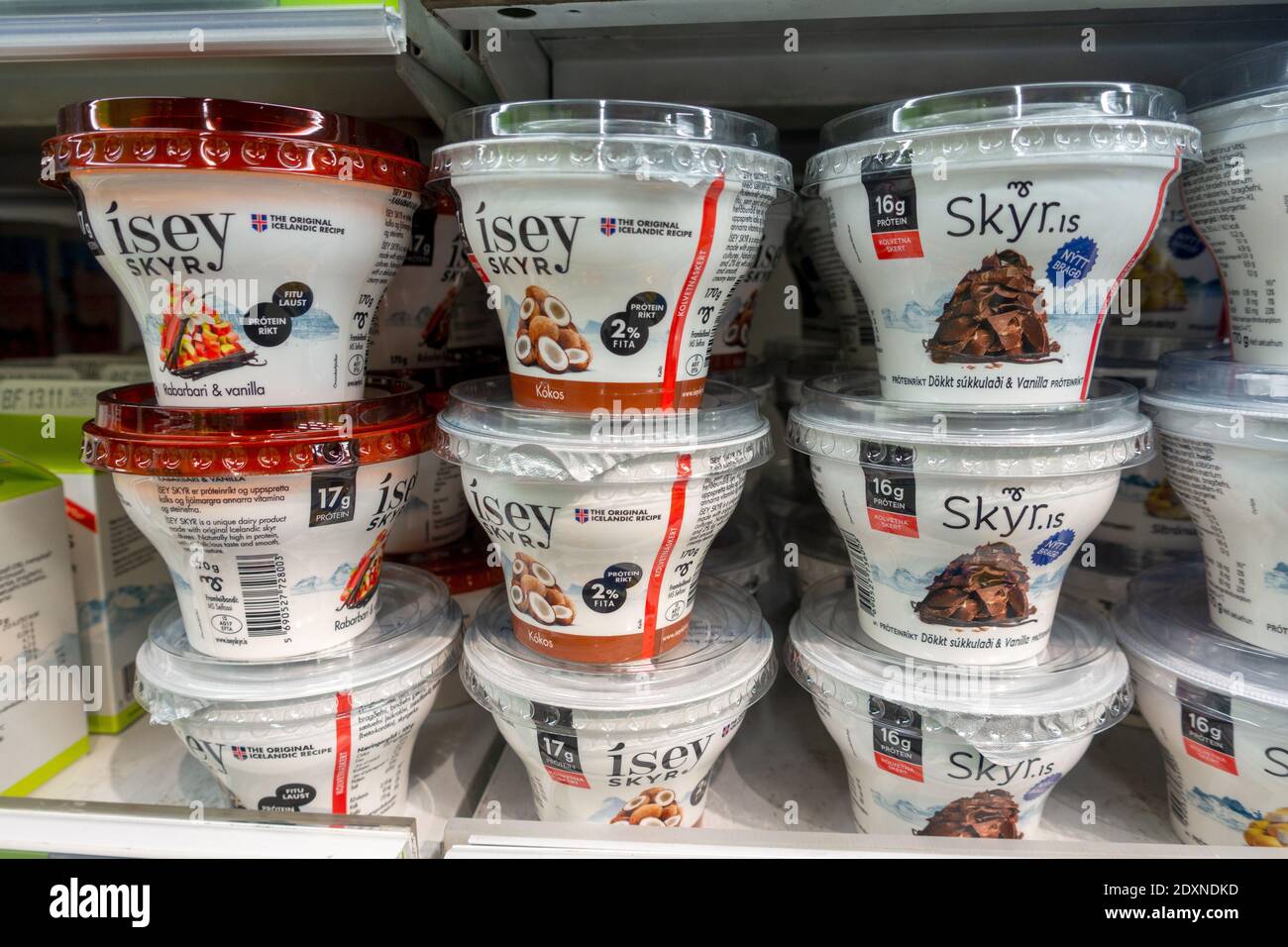 Isey icelandic skyr yoghurt hi-res stock photography and images - Alamy