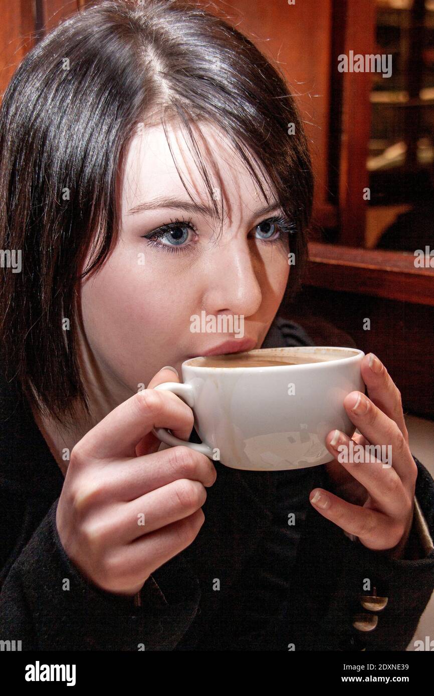 Fiona donaldson hi-res stock photography and images - Alamy