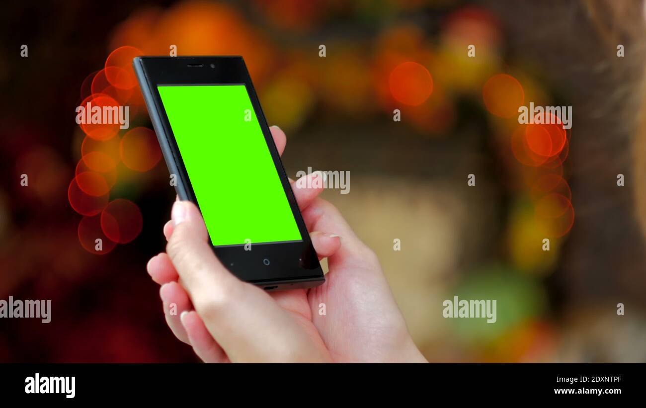 Telephone greenscreen hi-res stock photography and images - Alamy