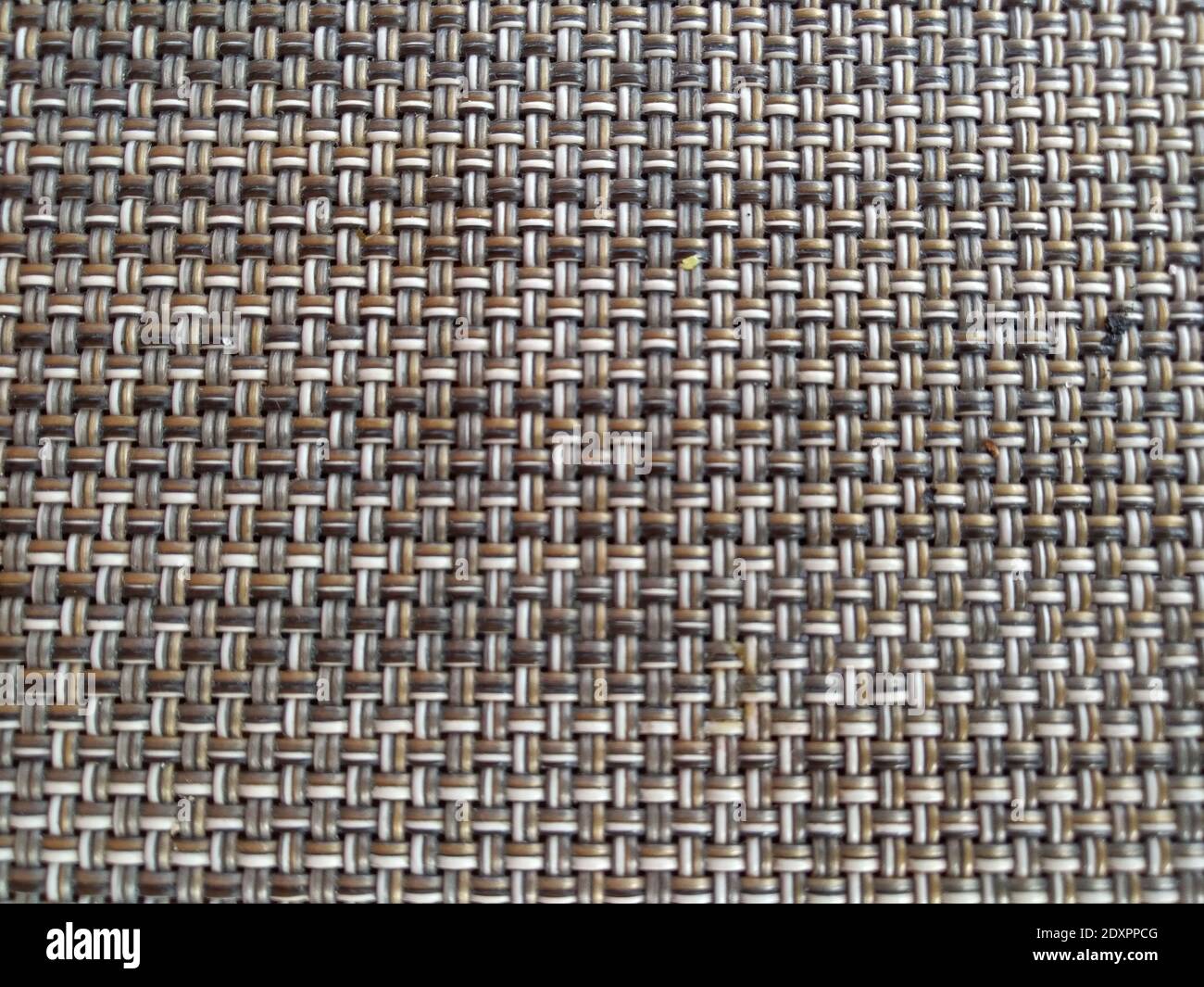 Wire mesh weaving hi-res stock photography and images - Alamy