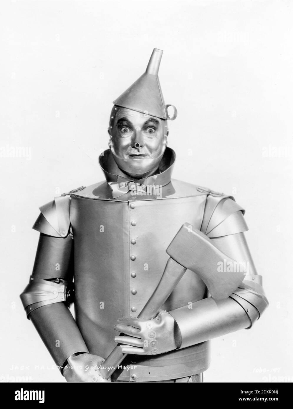 JACK HALEY Portrait as the Tin Man in THE WIZARD OF OZ 1939 director ...