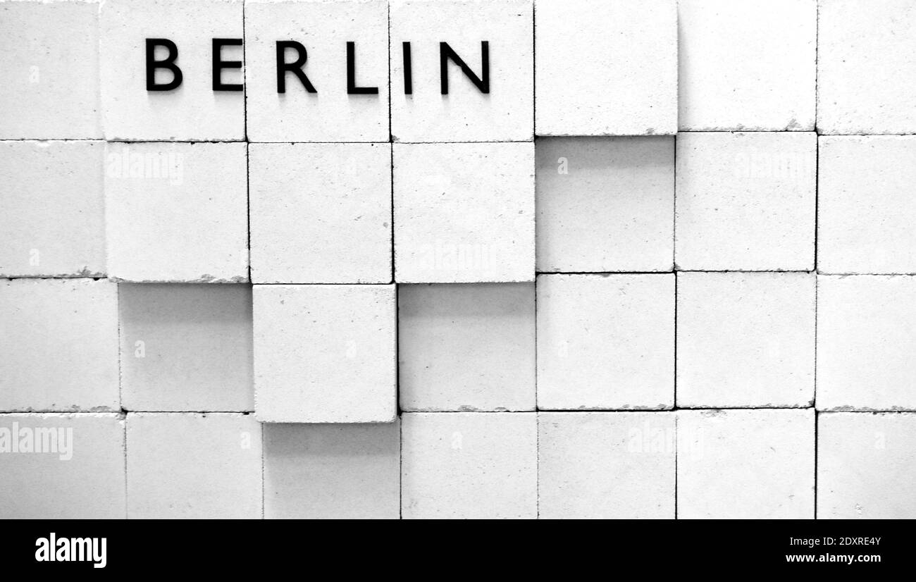 Alphabet blocks Black and White Stock Photos & Images - Alamy