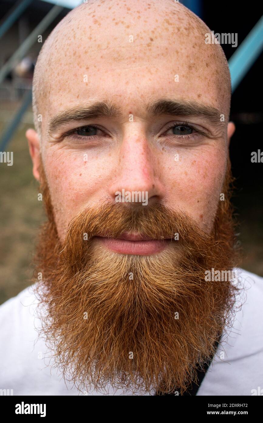 Cheveu roux hi-res stock photography and images - Alamy