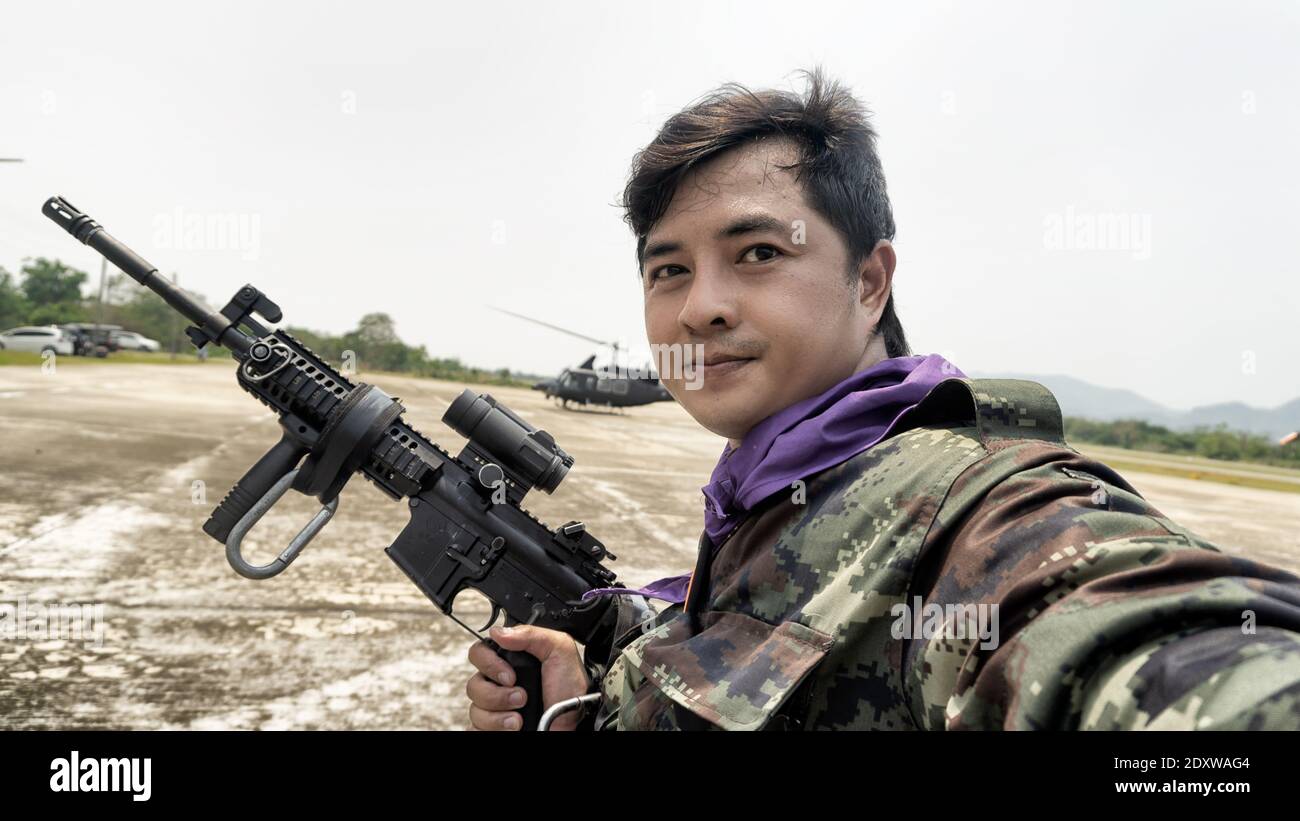 Indian rifle uniform hi-res stock photography and images - Alamy