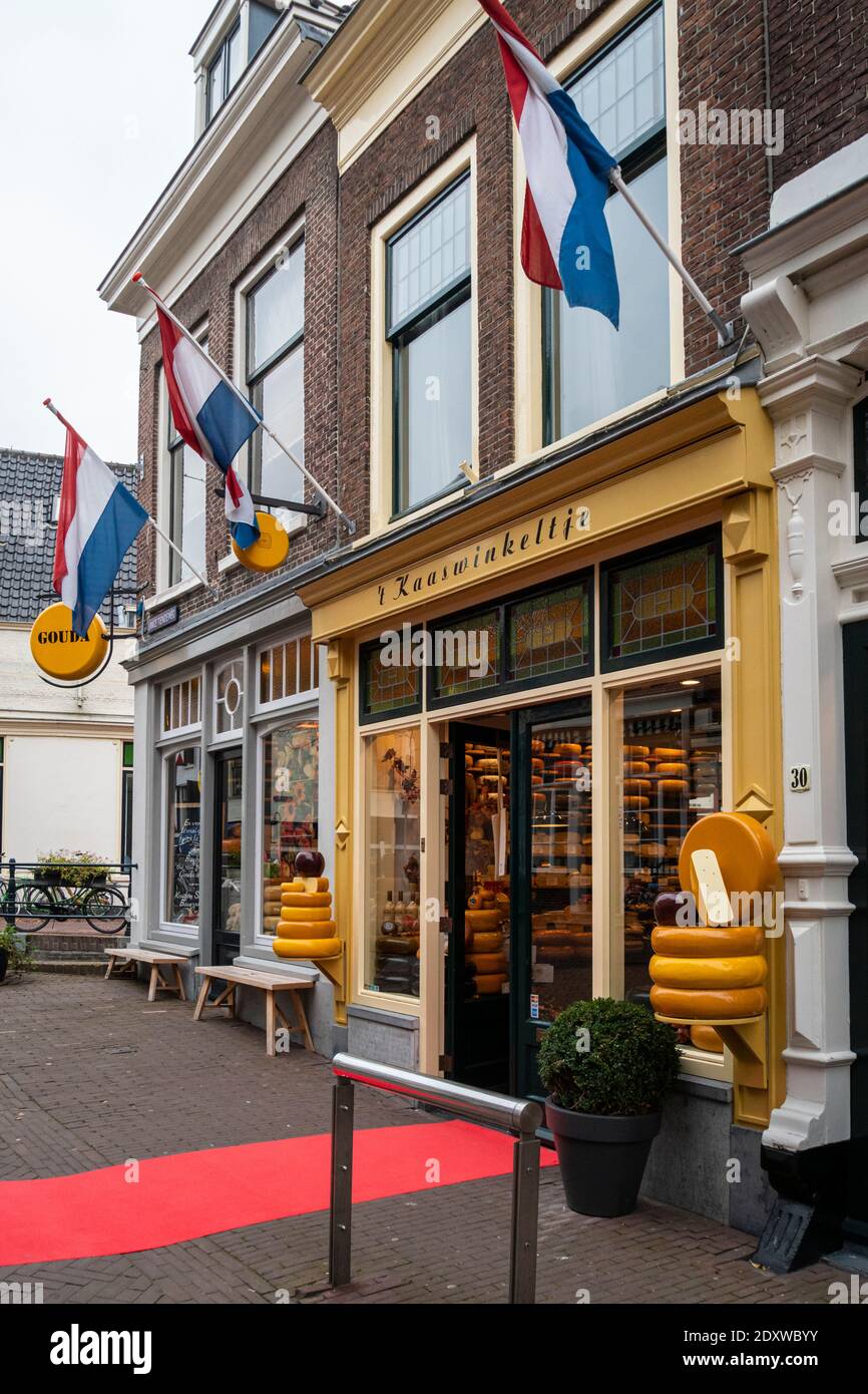 Facade of a cheese shop in Gouda, Netherlands Stock Photo - Alamy