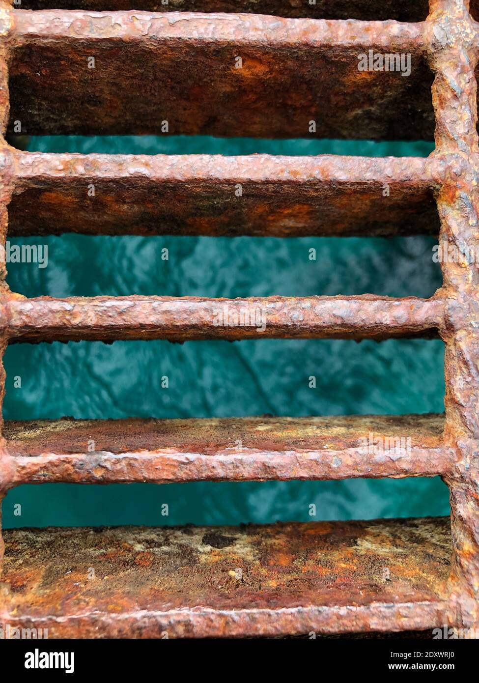 Rusty metal ladder hi-res stock photography and images - Alamy