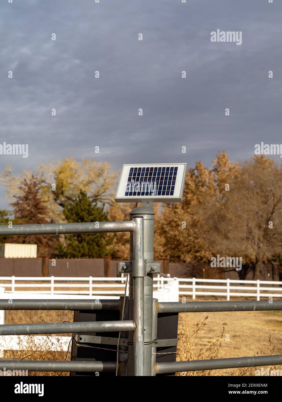 Solar power plant nevada hi-res stock photography and images - Alamy
