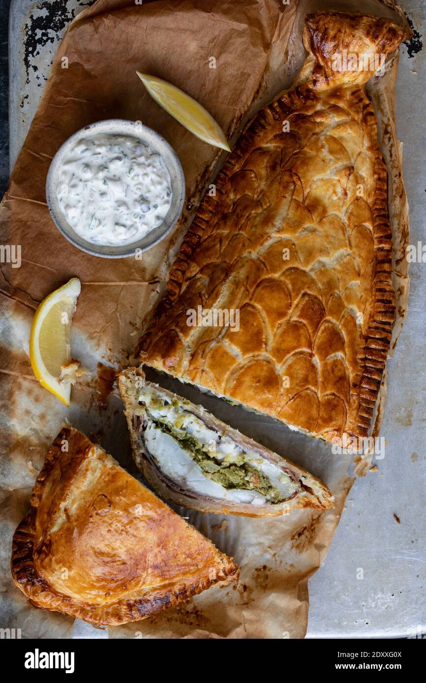 Fish pie puff pastry hi-res stock photography and images - Alamy