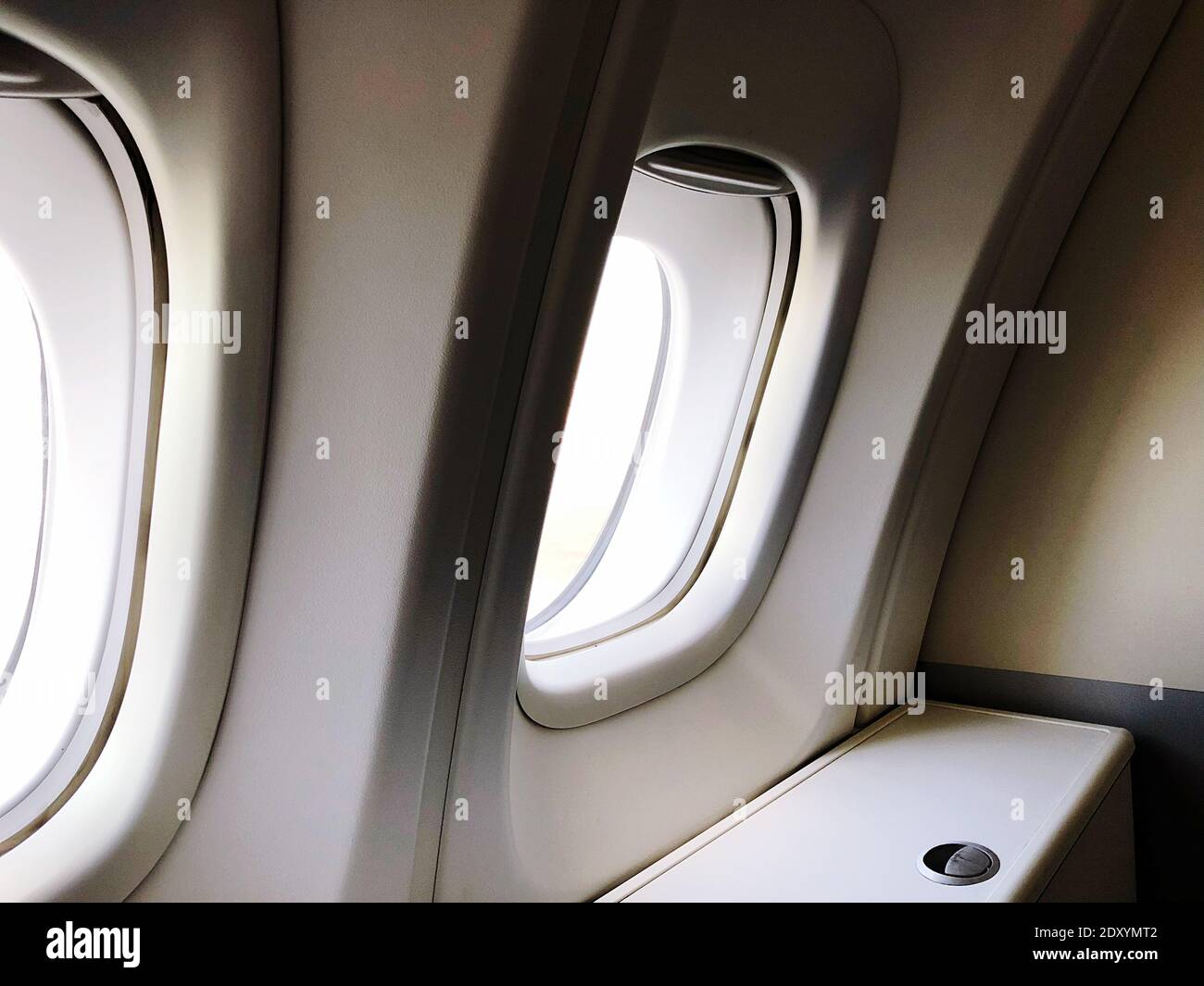 Boeing interior low angle hi-res stock photography and images - Alamy