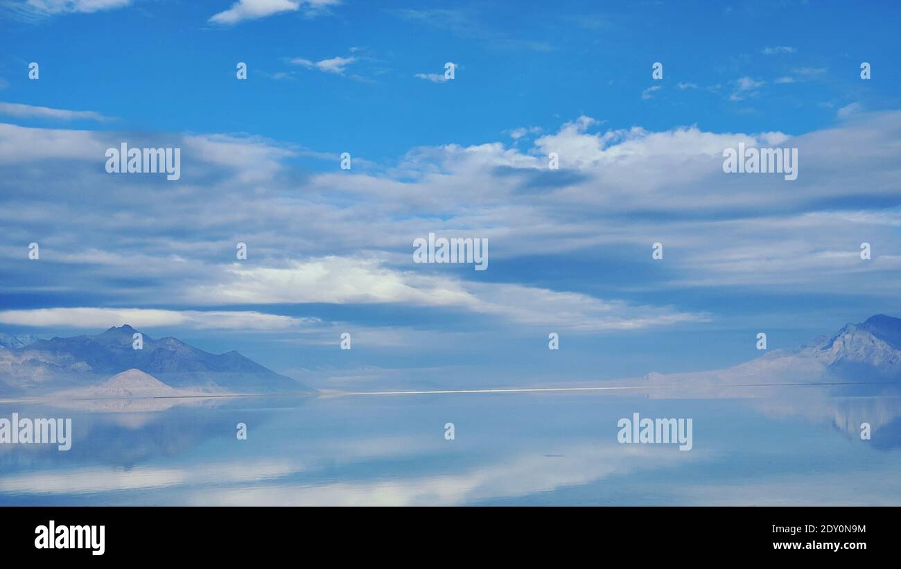 Bonneville salt flats aerial hi-res stock photography and images - Alamy