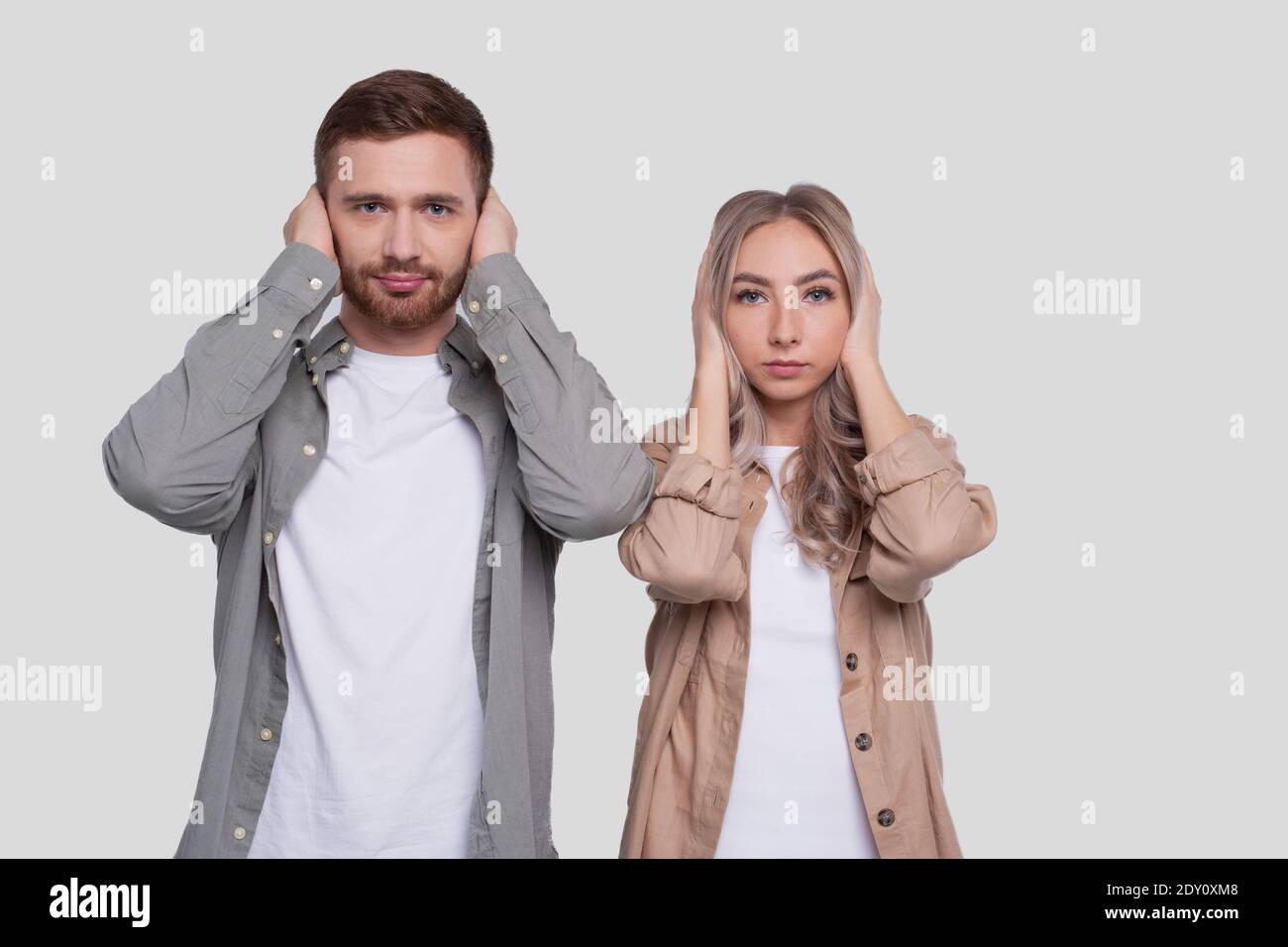 Cover your ears hi-res stock photography and images - Alamy