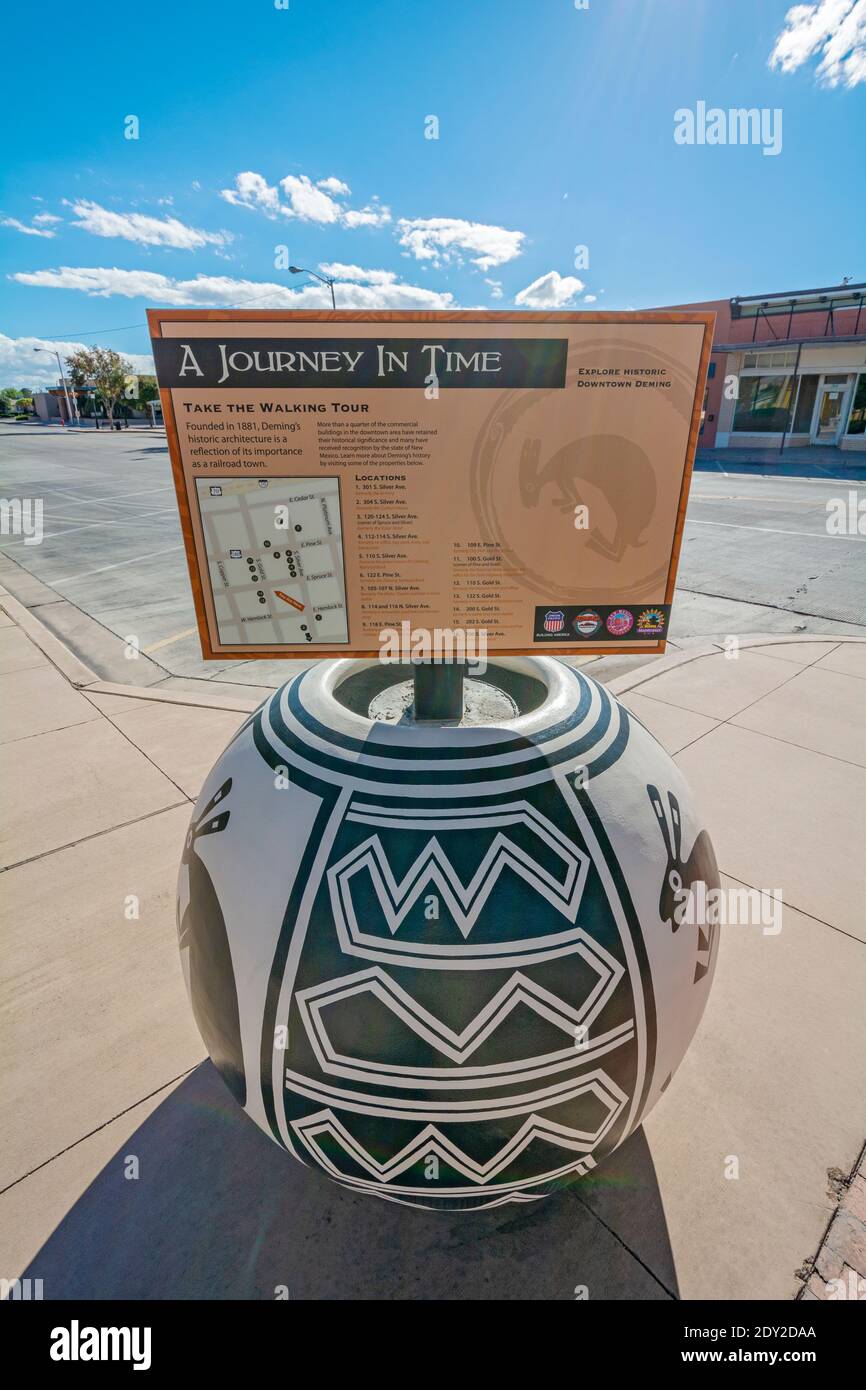 New mexico map in hi-res stock photography and images - Alamy