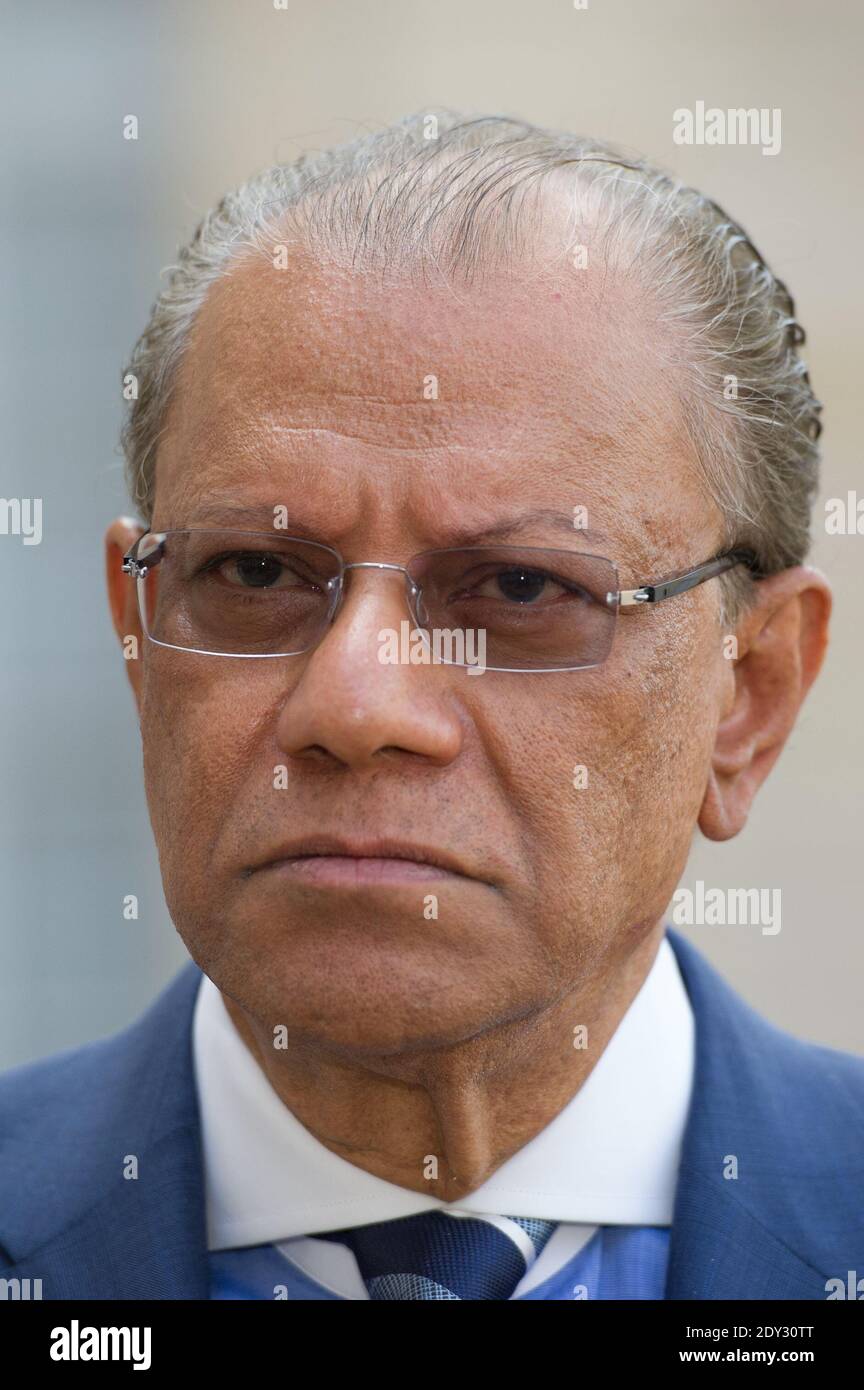 Navin ramgoolam hi-res stock photography and images - Alamy