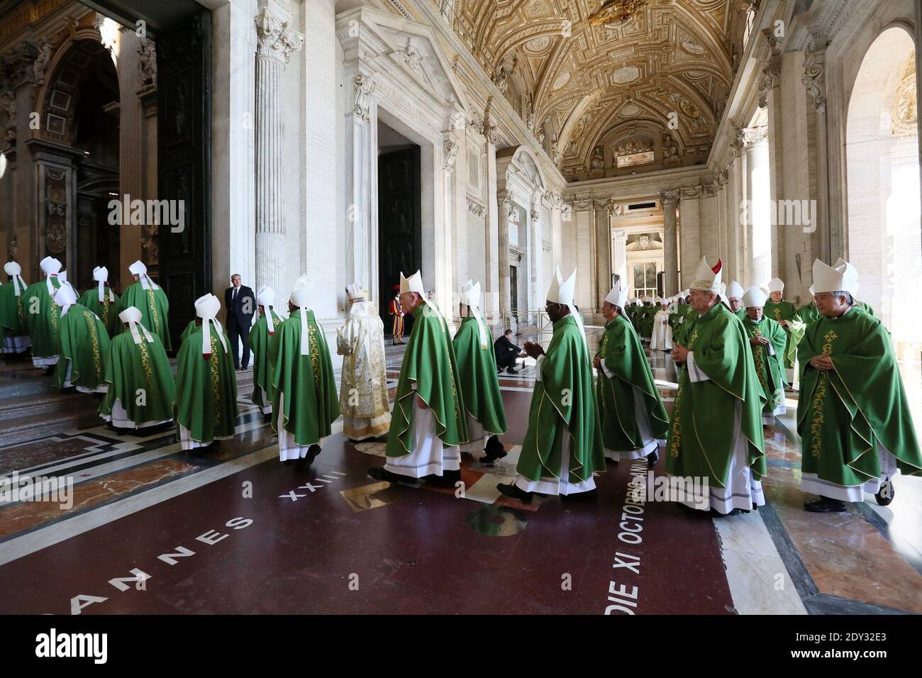 Contraception catholique hi-res stock photography and images - Alamy