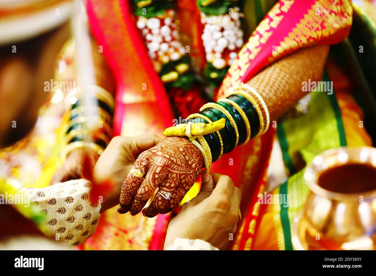 Rituals belief hi-res stock photography and images - Alamy