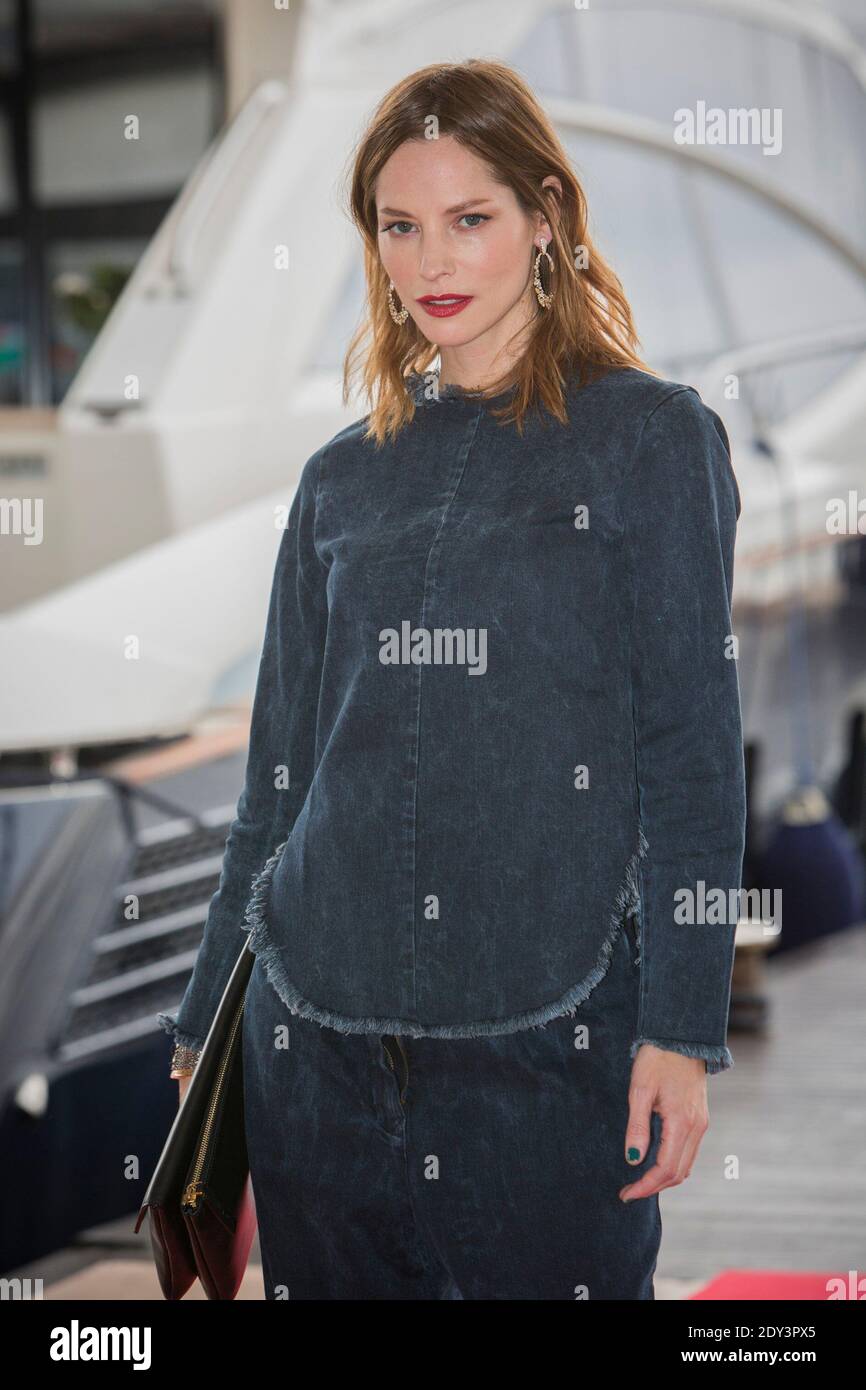 Sienna guillory cannes hi-res stock photography and images - Alamy