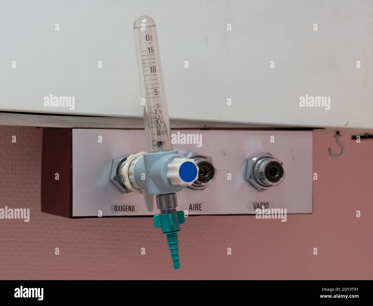 Oxygen electricity hi-res stock photography and images - Alamy