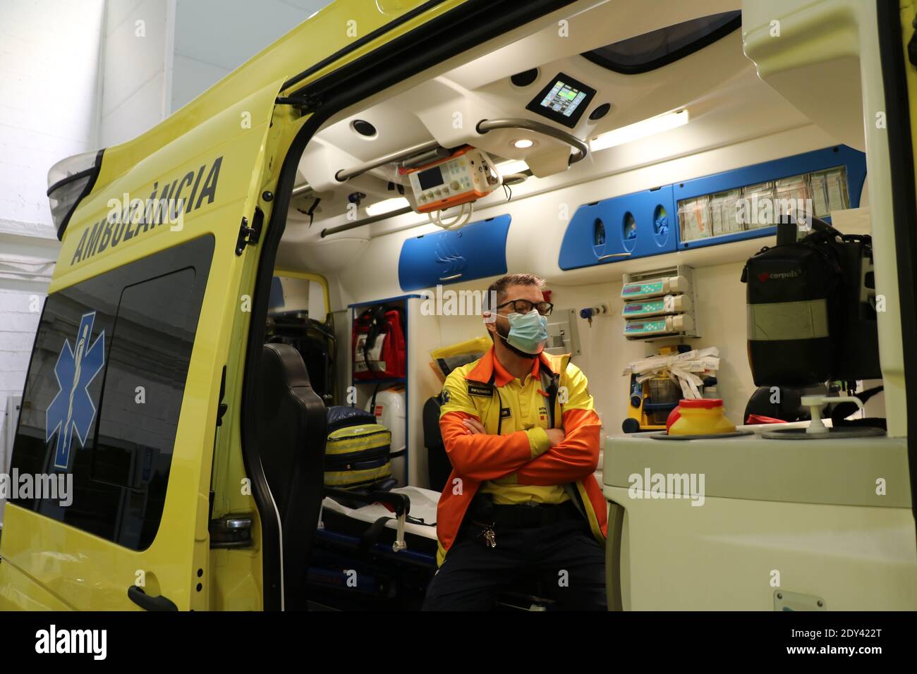 Barcelona, Spain. 24th Dec, 2020. Ramon Pedrosa, an ambulance nurse for ...