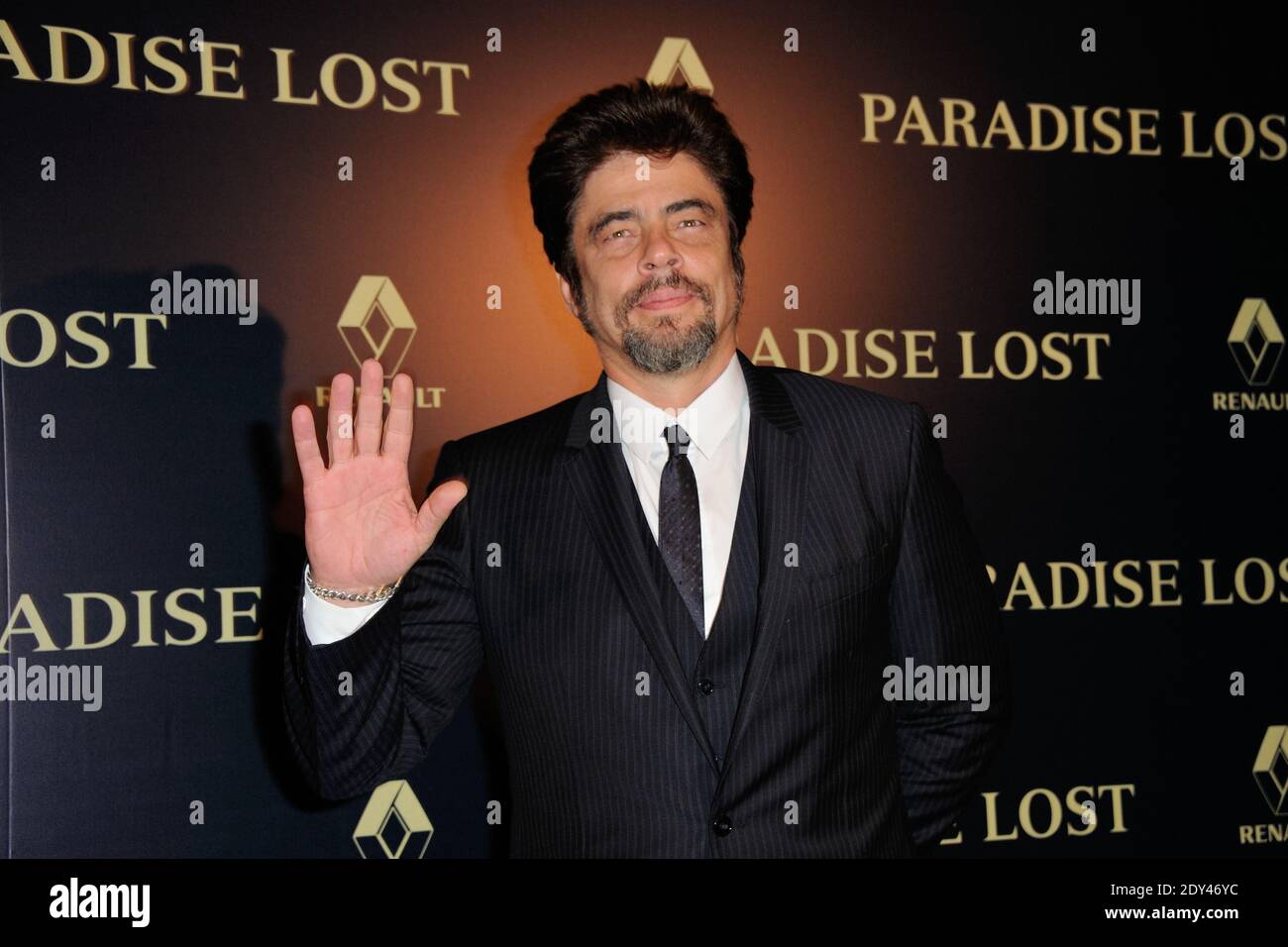 Benicio Del Toro attending the premiere of Paradise Lost at Cinema ...