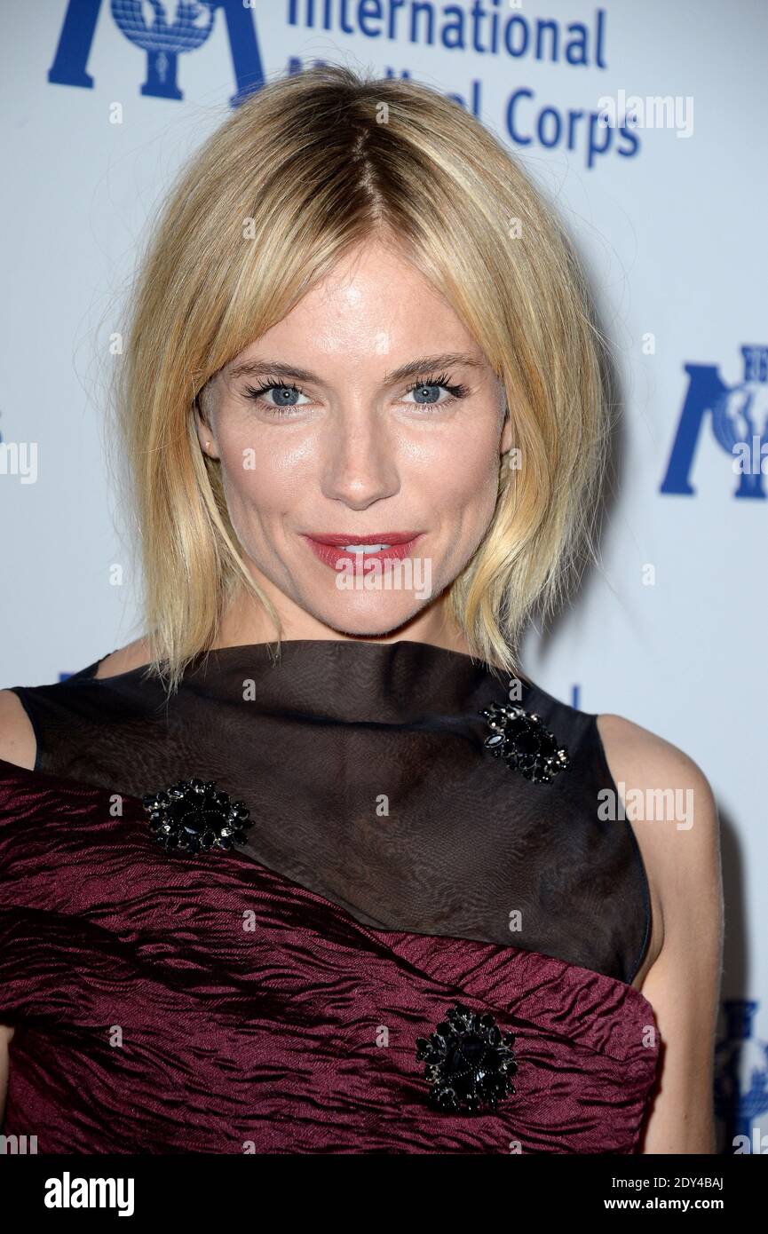 Sienna Miller attends the International Medical Corps Annual Awards ...