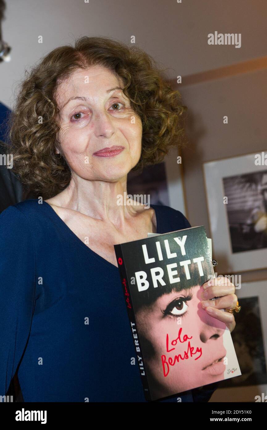 Lily brett hi-res stock photography and images - Alamy