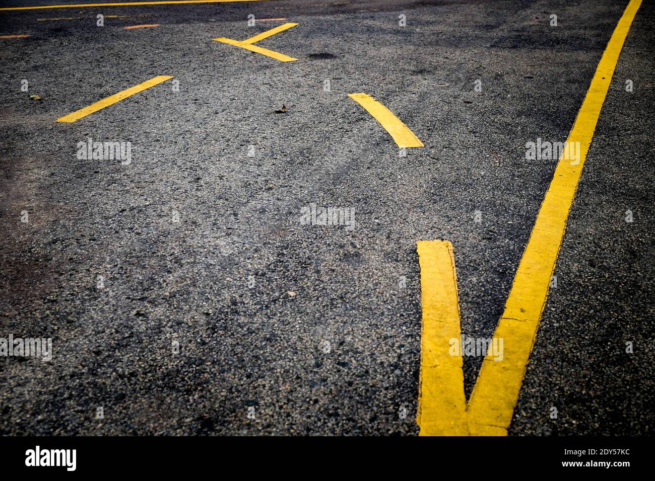 Directional road markings hi-res stock photography and images - Alamy