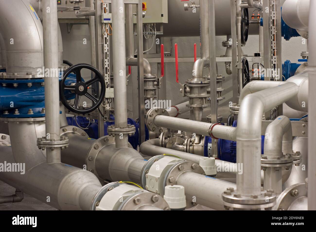 Jet fuel pipeline hi-res stock photography and images - Alamy