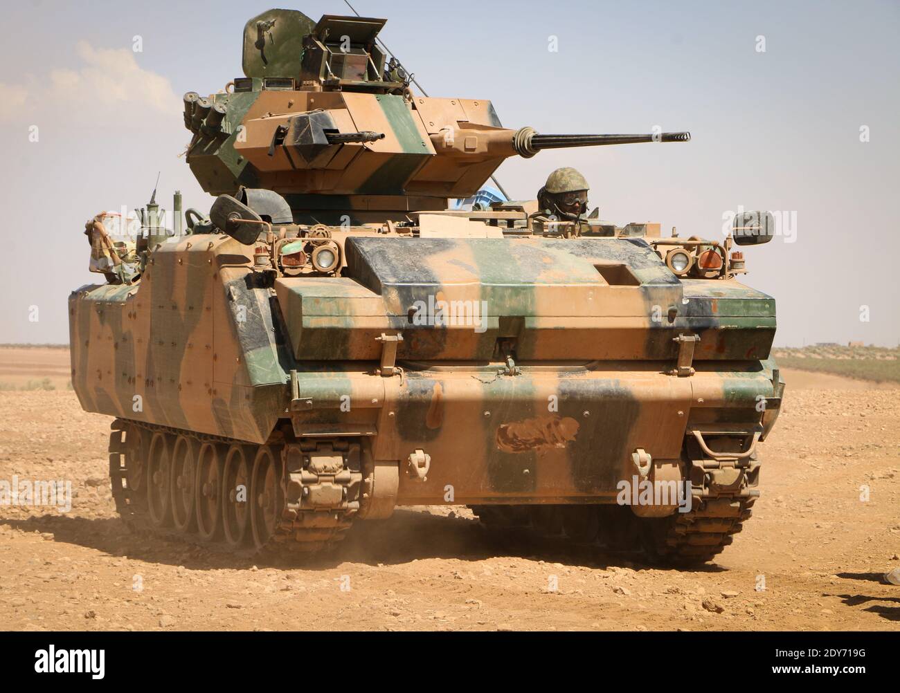 Warrior fighting vehicle hi-res stock photography and images - Alamy