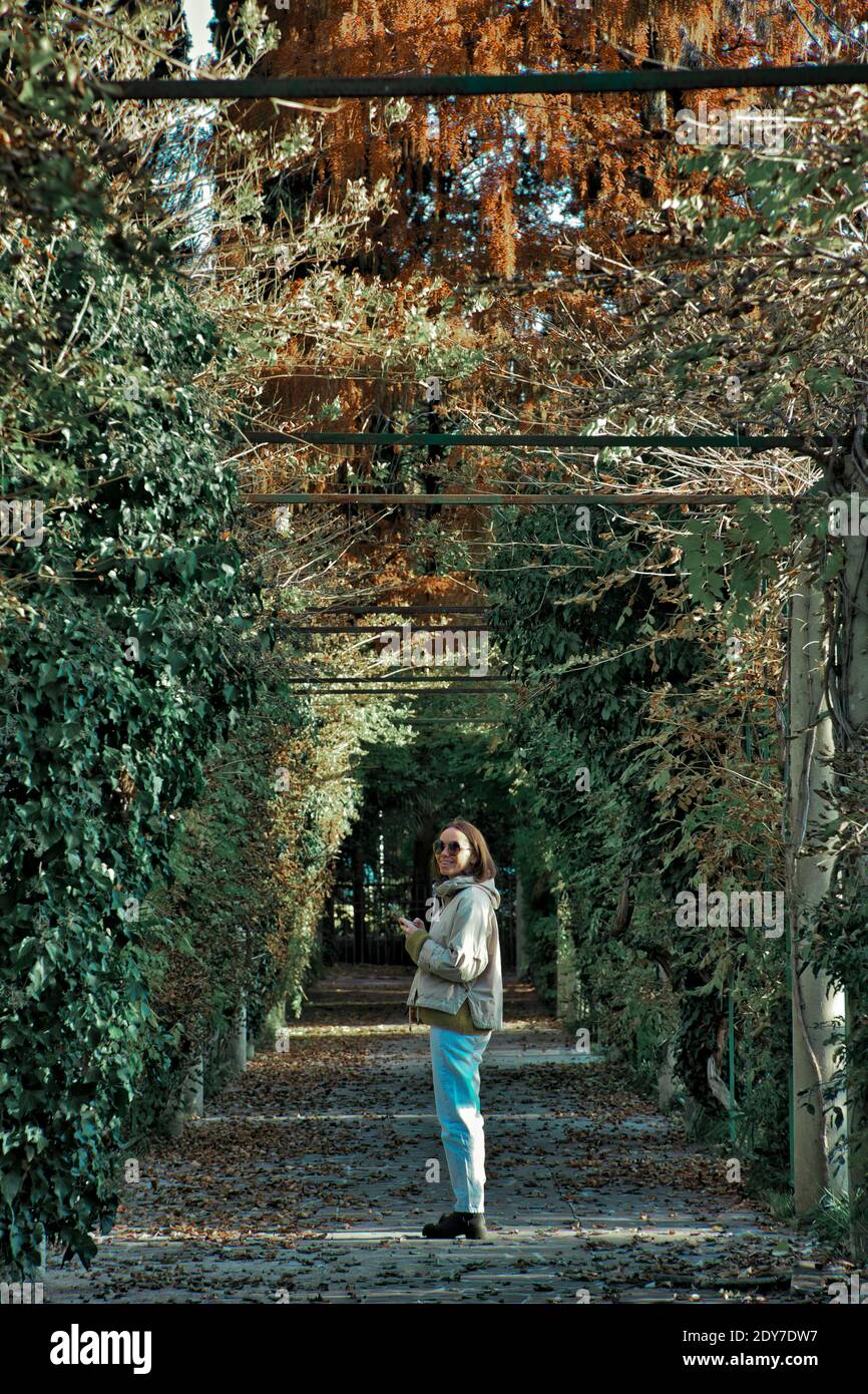 Women walking park 40 hi-res stock photography and images - Alamy