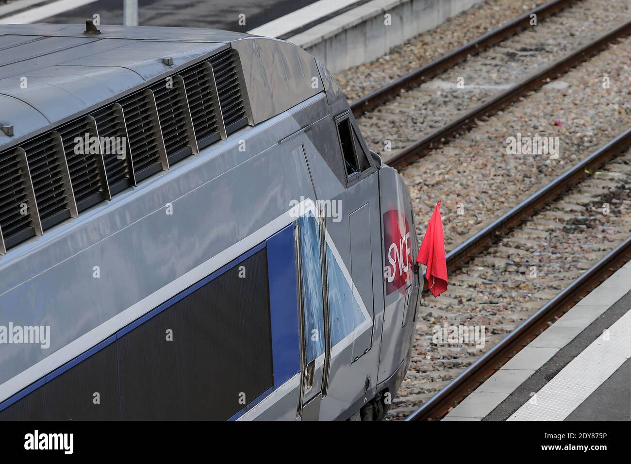 Illustration photos of the Bordeaux St Jean SNCF train station in ...