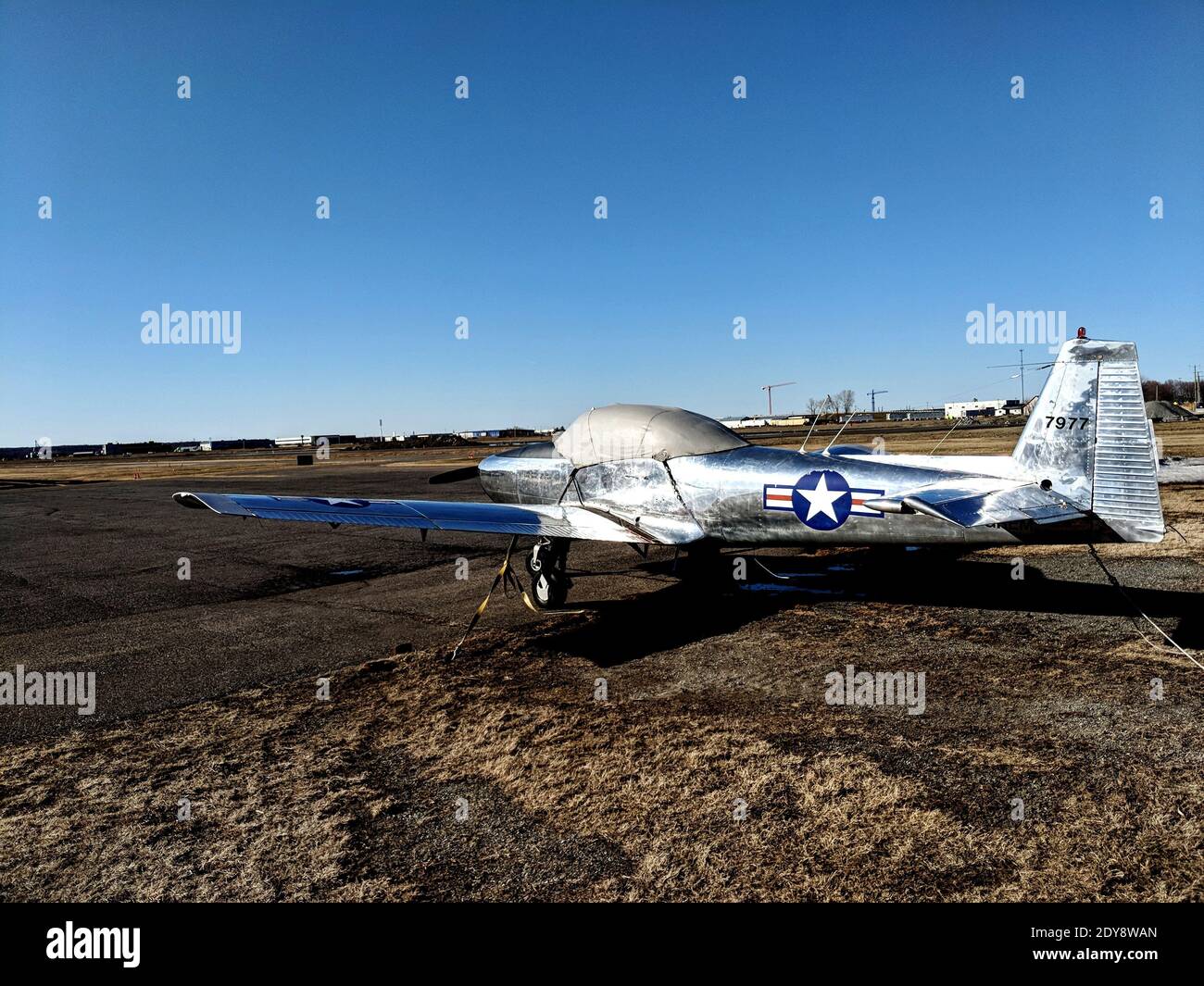 Silver star airplane hi-res stock photography and images - Alamy