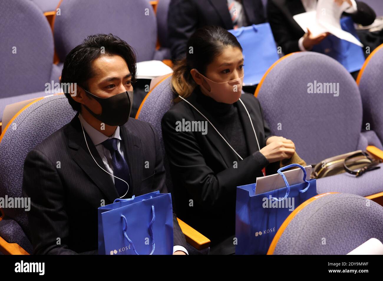 Nagano, Japan. 24th Dec, 2020. Kana Muramoto & Daisuke Takahashi Figure Skating : Japan Figure ...