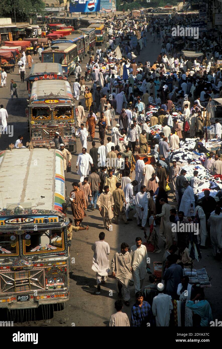 Sardar Bohri Bazaar area in Karachi, Pakistan Stock Photo - Alamy
