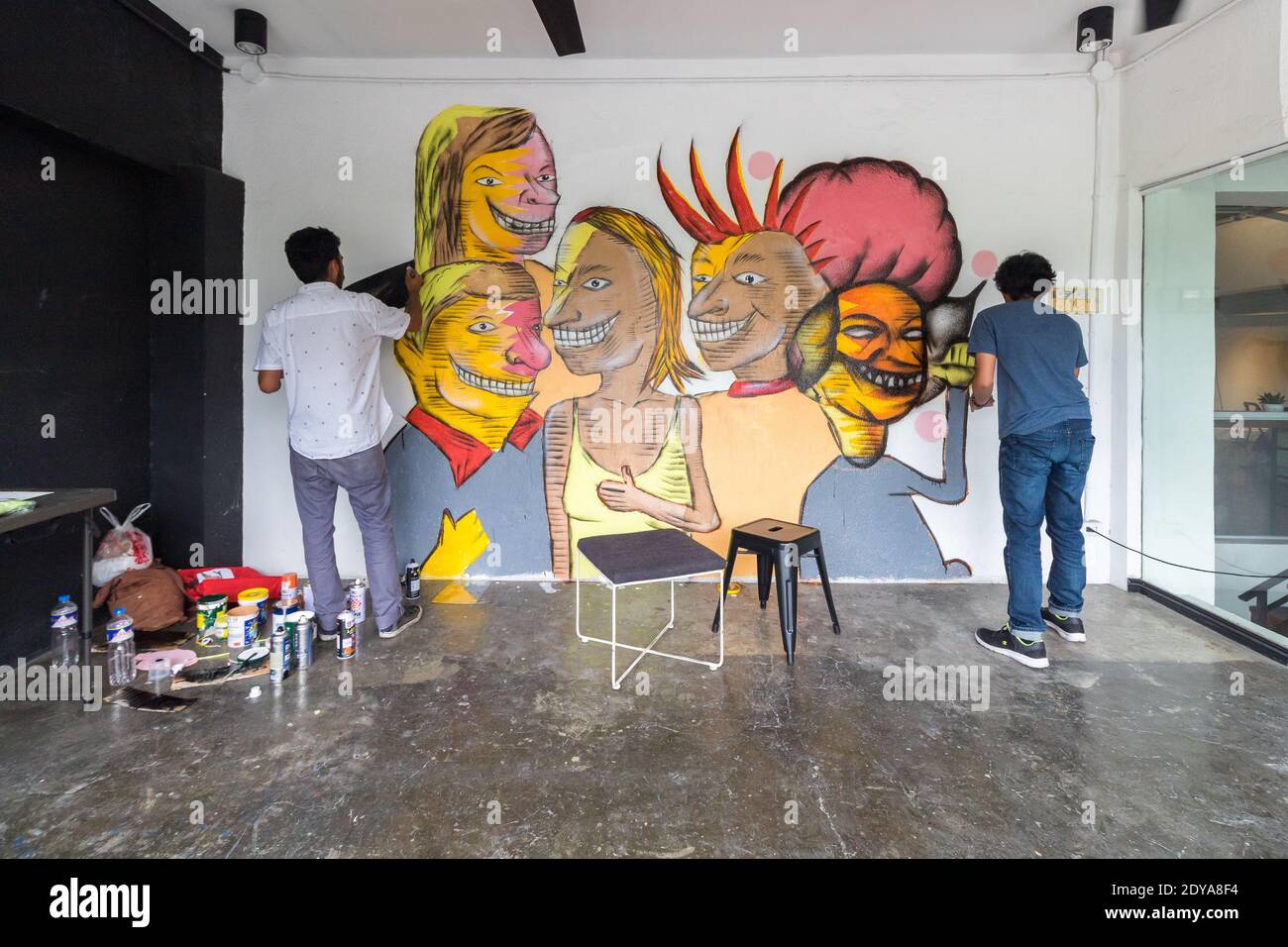 The Bart Brothers doing a wall mural in Cebu City, Philippines Stock ...