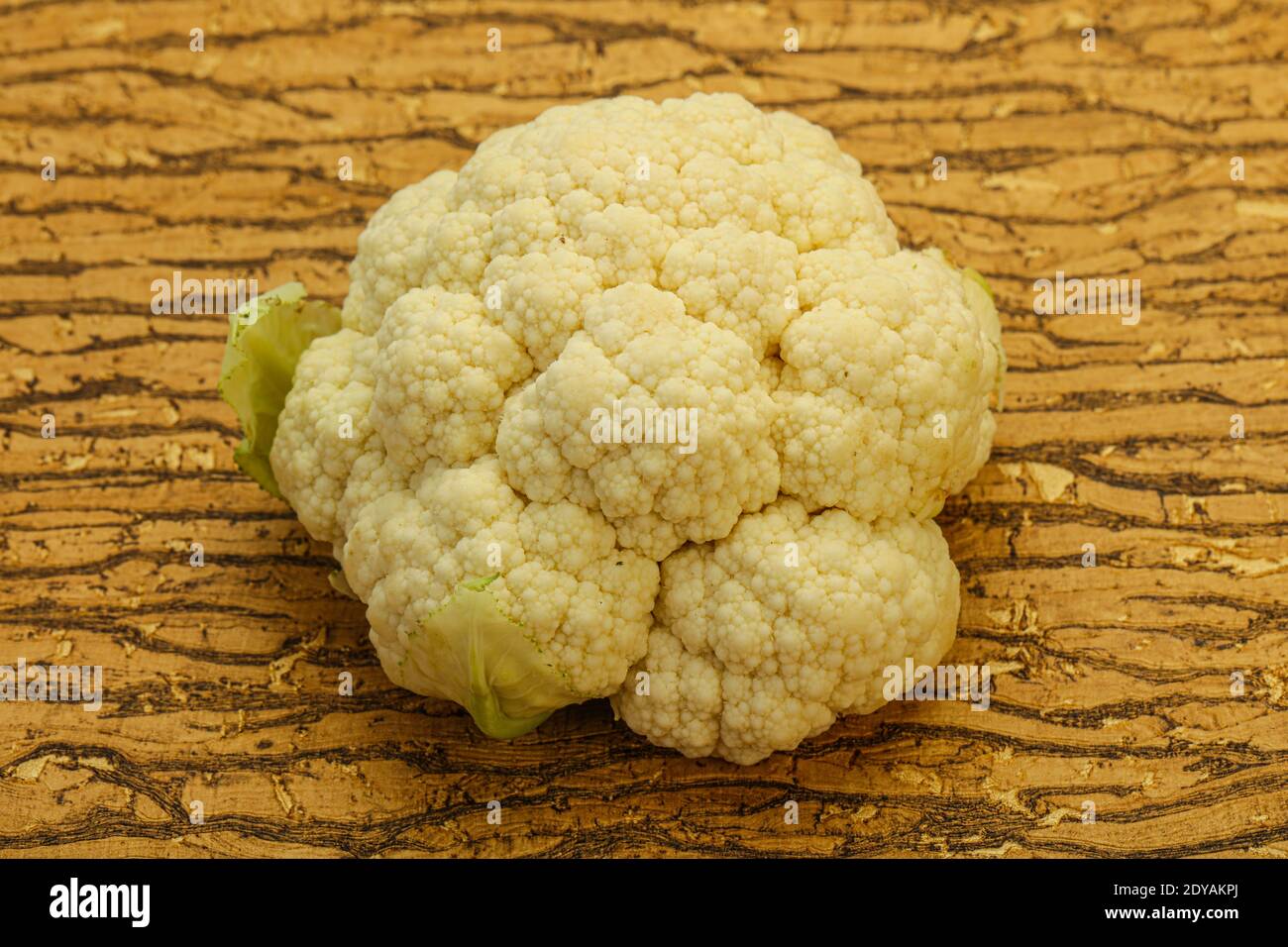 Natural vegan food - cauliflower for cooking Stock Photo - Alamy