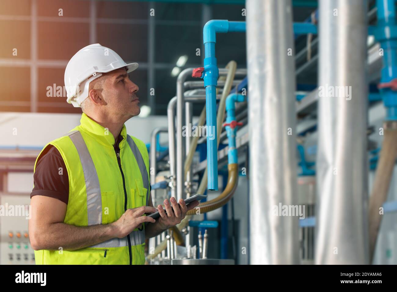 Mechanical piping hi-res stock photography and images - Alamy