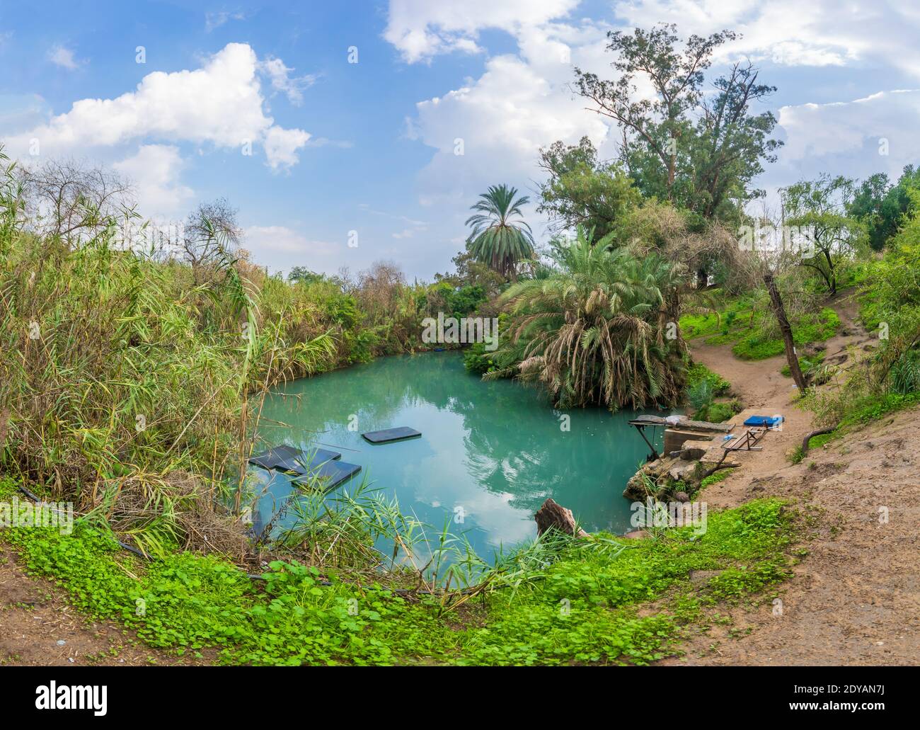Ein hanatziv hi-res stock photography and images - Alamy