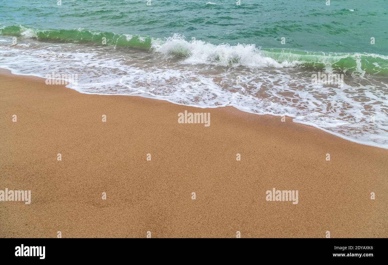 Foot ocean ripple sand hi-res stock photography and images - Alamy