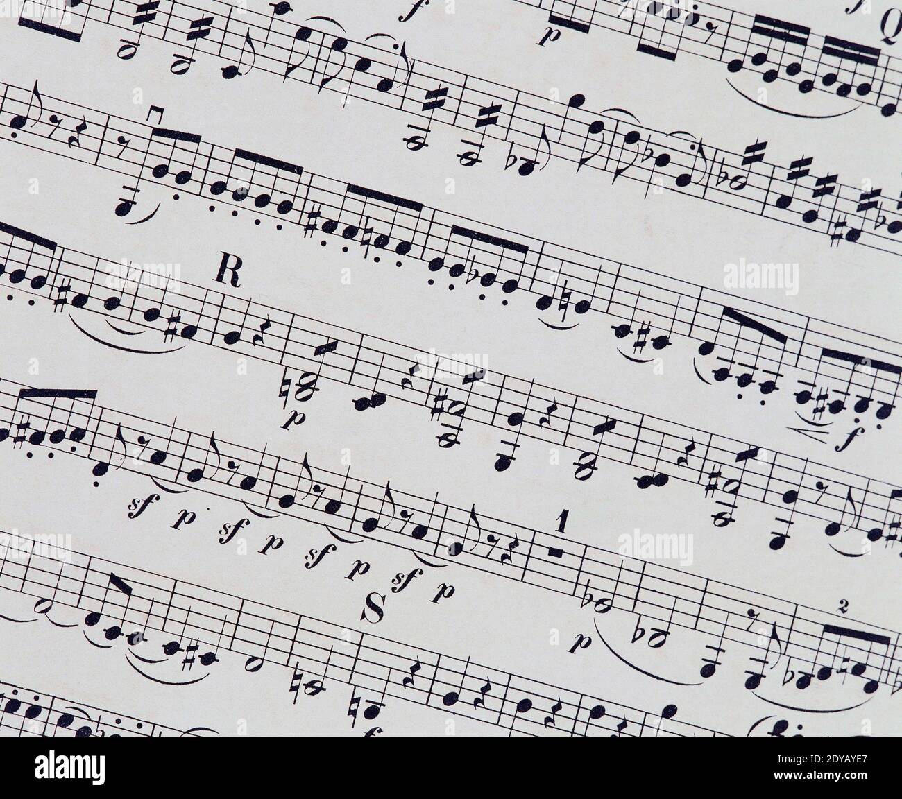 Messy sheet music hi-res stock photography and images - Alamy